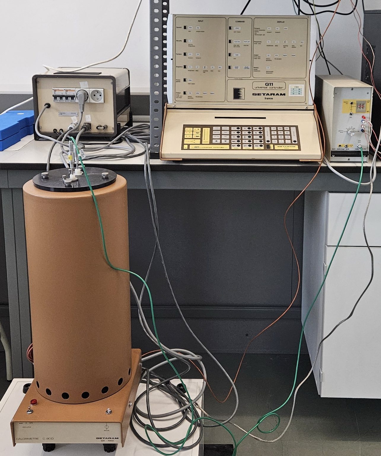 Técnicas y Equipos – GETEF – Grupo Especializado en Termodinámica de ...